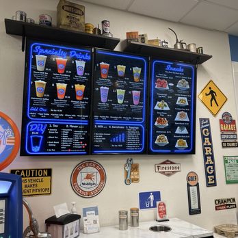 PIT STOP BOBA SHOP - Updated June 2024 - 757 Photos & 495 Reviews ...