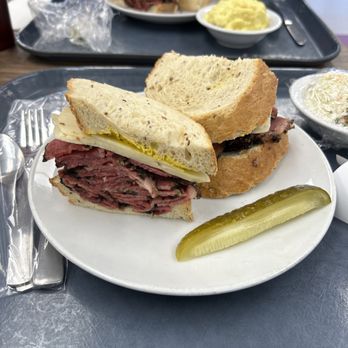 SHAPIRO’S DELICATESSEN - 1146 Photos & 908 Reviews - 808 S Meridian St ...