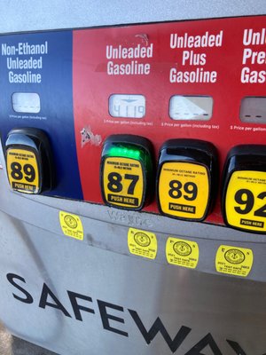 SAFEWAY FUEL STATION - Updated December 2025 - 74 Photos & 50 Reviews ...