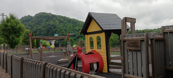 EDITH B. BARILL RIVERFRONT PARK & TRAIL - Updated October 2025 - 32 ...