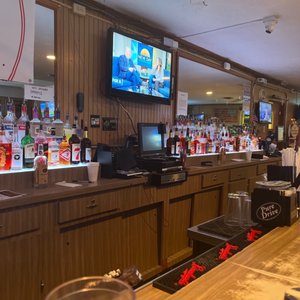 PAT DEES PUB & EATERY - 21 Photos & 44 Reviews - 9254 Olde 8 Rd ...