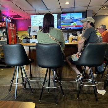 LPL’S RESTAURANT & PUB - Updated October 2025 - 91 Photos - 77 Reviews ...