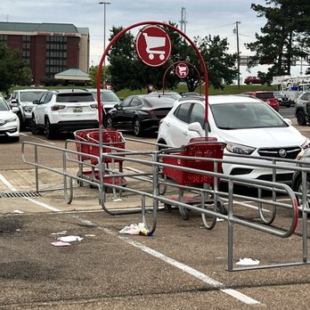 TARGET - Updated December 2025 - 70 Photos & 27 Reviews - 6365 I 55 N ...