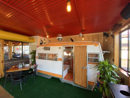 HI-POINTE DRIVE-IN - 37 Photos & 44 Reviews - Burgers - 951 S Kirkwood ...