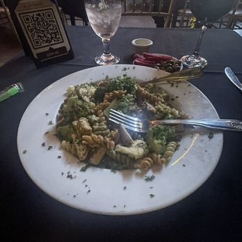 EDEN GARDEN BAR & GRILL - Updated December 2024 - 450 Photos & 641 ...