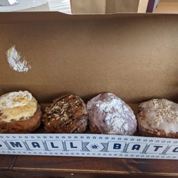 PARLOR DOUGHNUTS - 1137 Photos & 666 Reviews - 331 N Cleveland St ...