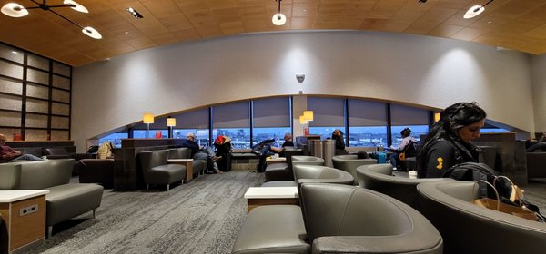DELTA SKY CLUB - CONCOURSE C - Updated September 2025 - 116 Photos ...