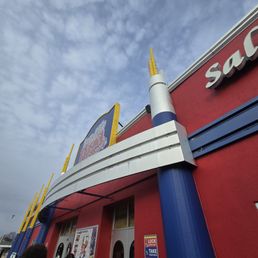 SPRINGFIELD INCREDIBLE PIZZA COMPANY - Updated December 2025 - 42 ...