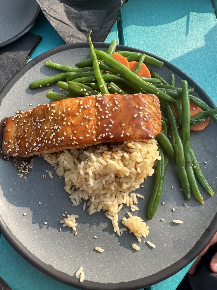 SALTWATER 75 - 43 Photos & 24 Reviews - 115 75th St, Ocean City ...