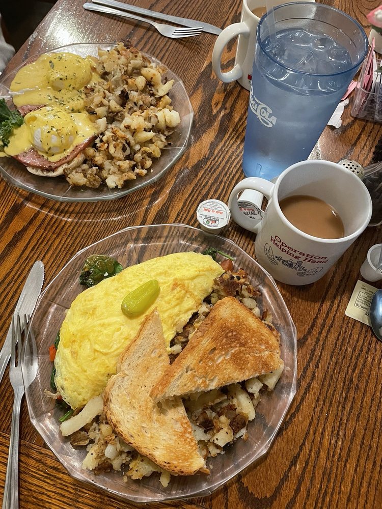 BRUNCHERY RESTAURANT & CATERING - Updated October 2025 - 264 Photos ...