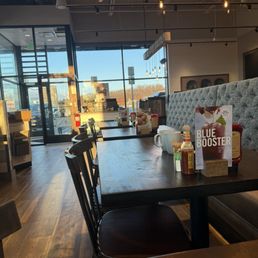 FIRST WATCH - Updated May 2025 - 57 Photos & 15 Reviews - 10250 Mill ...