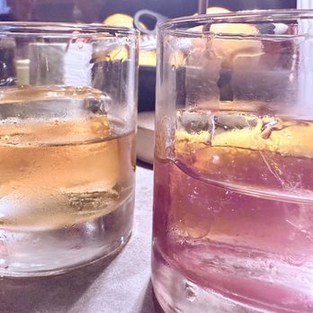 TOP ROE - Updated October 2025 - 168 Photos & 48 Reviews - 120 W 5th St ...