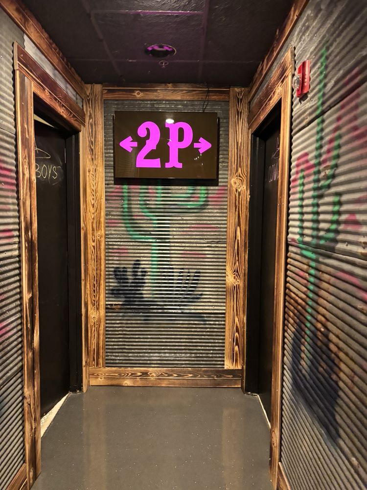 JOLENE’S HONKY TONK - Updated August 2025 - 44 Photos - 2038 E 4th St ...