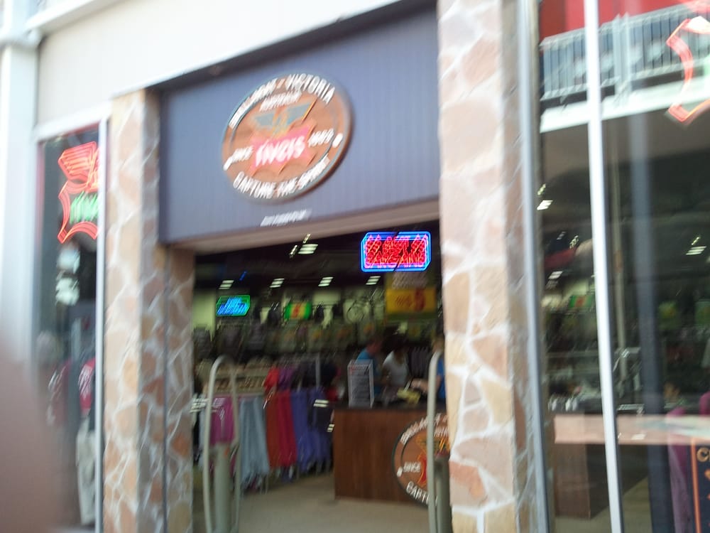 RIVERS OUTLET - Updated May 2024 - 840 Wellington Rd, West Perth ...