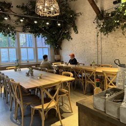 MAMAN - Updated December 2025 - 654 Photos & 275 Reviews - 1353 ...