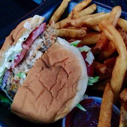 SHADE TREE CAFE - Updated October 2025 - 53 Photos & 54 Reviews - 219 S ...