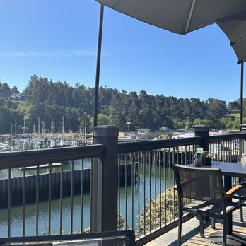 NOYO HARBOR INN - Updated December 2024 - 185 Photos & 90 Reviews - 500 ...