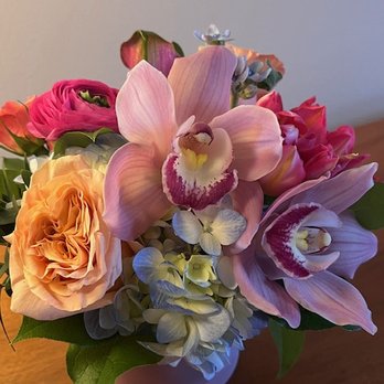 SCOTTS FLOWERS NYC - Updated September 2024 - 388 Photos & 364 Reviews ...