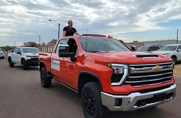 CHARLIE CLARK CHEVROLET GMC - Updated January 2026 - 13 Photos - 102 N ...