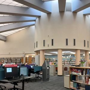 LANDA BRANCH LIBRARY - Updated June 2025 - 60 Photos & 58 Reviews - 233 ...