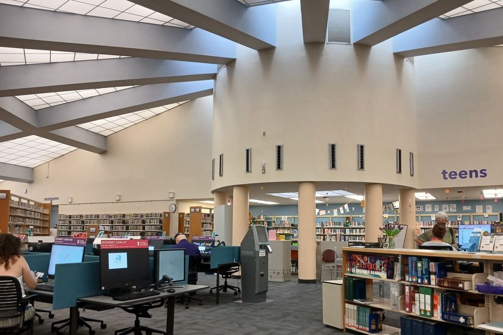 CODY LIBRARY - Updated January 2026 - 36 Photos & 28 Reviews - 11441 ...