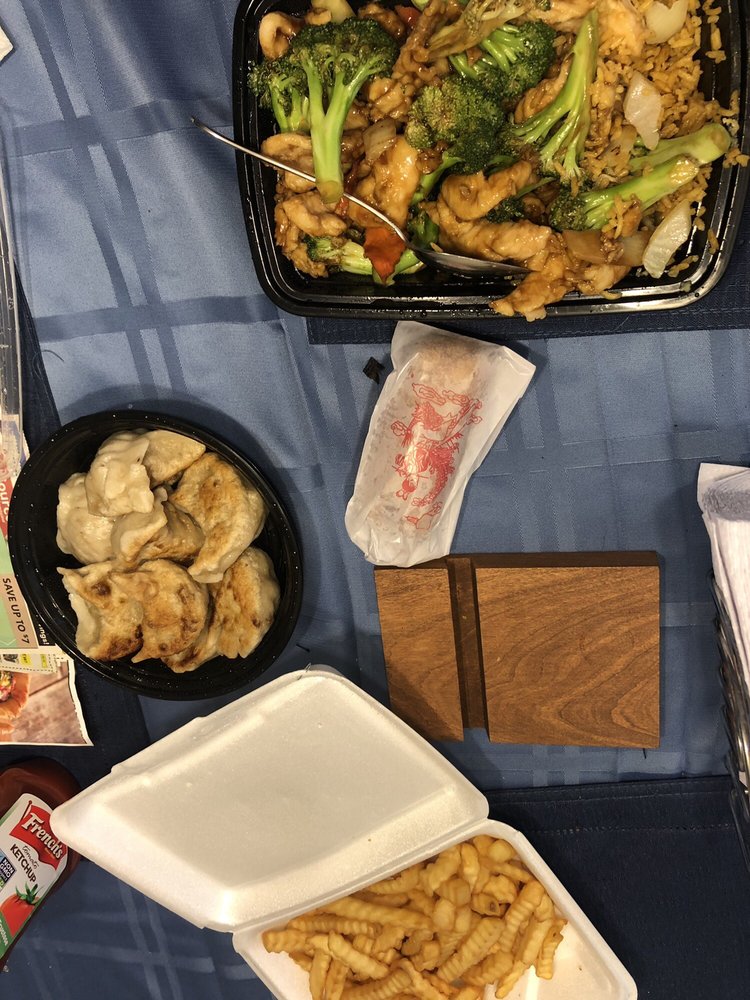 CHENG’S KITCHEN - 16 Photos & 42 Reviews - 1526 Smith St, North ...