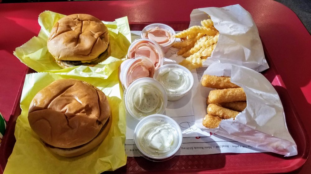 ZIP’S DRIVE-IN - 24 Photos & 64 Reviews - 911 1st St, Cheney, WA - Menu ...