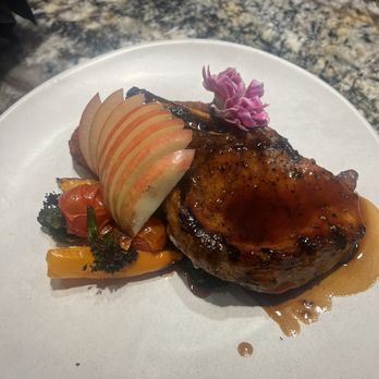 THE GATE RESTAURANT AND BAR - Updated July 2024 - 46 Photos & 66 ...