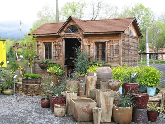 MOORE & MOORE GARDEN CENTER - 13 Photos & 13 Reviews - Nurseries ...