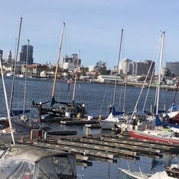 QUINN’S LIGHTHOUSE - Updated May 2025 - 1065 Photos & 1112 Reviews ...