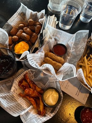 1675 AT THE RIDGES - Updated January 2026 - 12 Photos - 4666 E Bristol ...