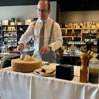 FERRARO’S KITCHEN - Updated April 2025 - 157 Photos & 154 Reviews - 322 ...