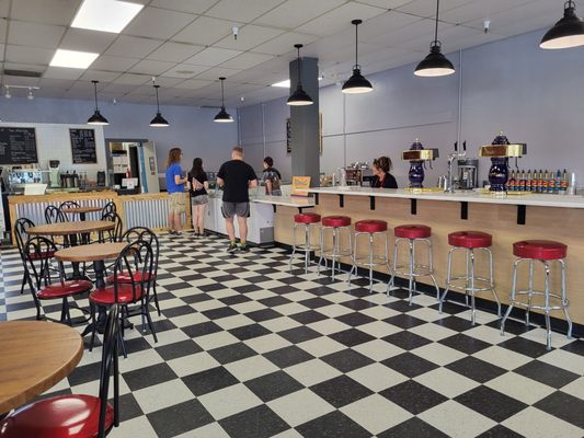 THE KREAMERY & BAKE SHOPPE - Updated August 2024 - 24 Photos & 28 ...