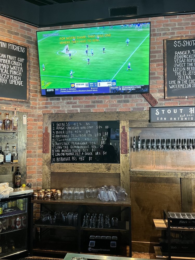 STOUT HOUSE TPC - Updated June 2025 - 33 Reviews - 22810 US-281, San ...