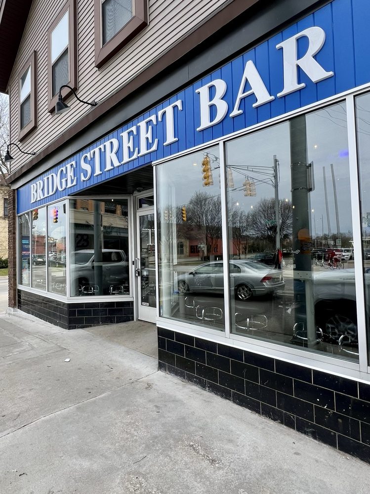 BRIDGE STREET BAR - Updated January 2026 - 24 Photos & 15 Reviews - 600 ...
