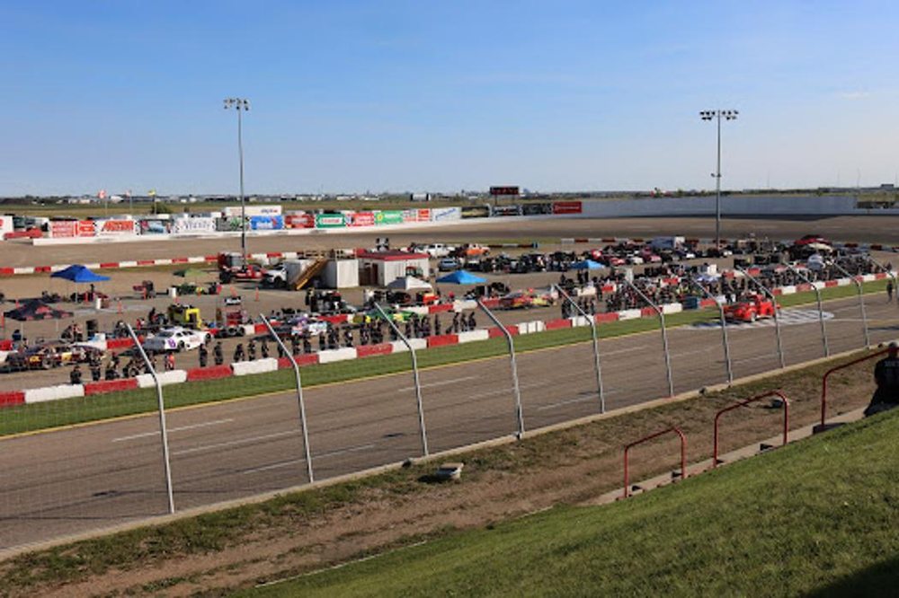 SUTHERLAND AUTOMOTIVE SPEEDWAY - Updated July 2025 - 219 510 Cynthia ...