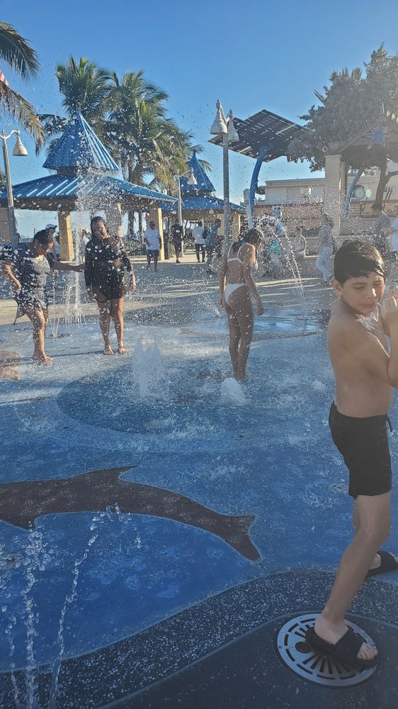 GARFIELD GARAGE - Updated October 2025 - 12 Photos - 398 Garfield St ...