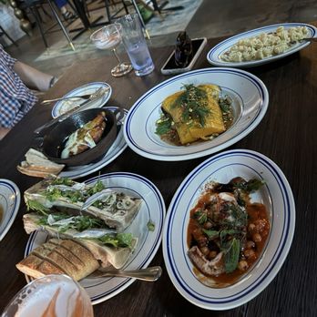 FLOUR & BARREL - Updated January 2025 - 81 Photos & 33 Reviews - 400 W ...