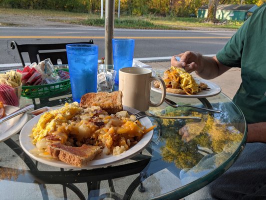 LATITUDE CAFE - Updated September 2024 - 11 Photos & 25 Reviews - 306 ...