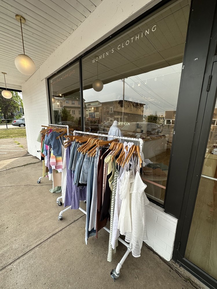 IVY MOON - Updated May 2026 - 10 Photos - 1501 E Superior St, Duluth ...