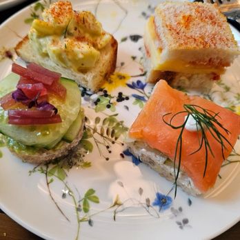 LONG BAR & TERRACE - Updated June 2025 - 110 Photos & 43 Reviews - 40 ...