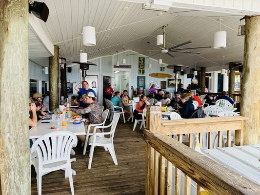 BLUE PARROT OCEAN FRONT CAFE - Updated December 2025 - 428 Photos & 621 ...