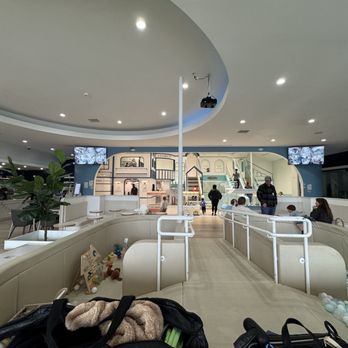 LOOMA SPACE - Updated October 2025 - 200 Photos & 117 Reviews - 2065 ...