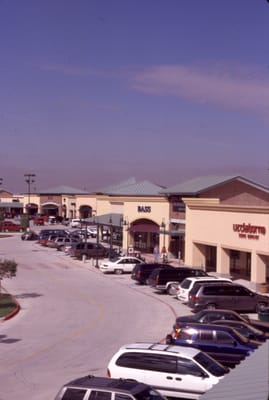 ALLEN PREMIUM OUTLETS - Updated December 2025 - 145 Photos & 250 ...