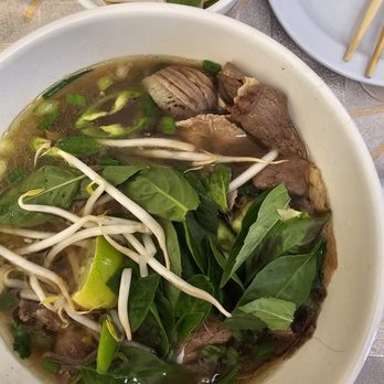 VPHO AND PIZZERIA - Updated November 2024 - 39 Photos & 14 Reviews ...