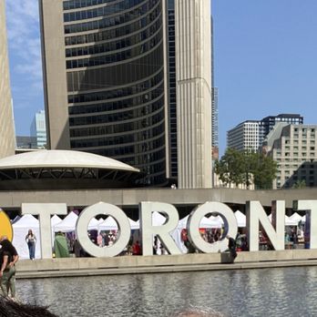 TORONTO CITY HALL - Updated January 2026 - 567 Photos & 30 Reviews ...