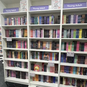 MEET CUTE ROMANCE BOOKSHOP - Updated January 2026 - 151 Photos & 89 ...