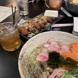 FIN-TWO JAPANESE ALE HOUSE - 197 Photos & 132 Reviews - 122 S Central ...