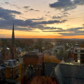 DOUBLETREE BY HILTON POUGHKEEPSIE - Updated December 2025 - 63 Photos ...