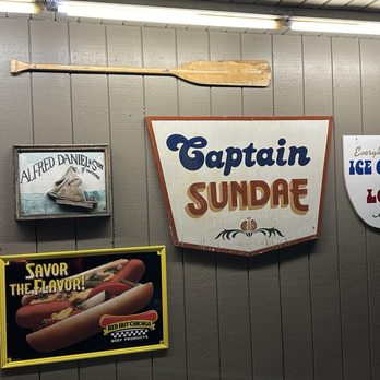 CAPTAIN SUNDAE - Updated December 2025 - 135 Photos & 121 Reviews - 365 ...